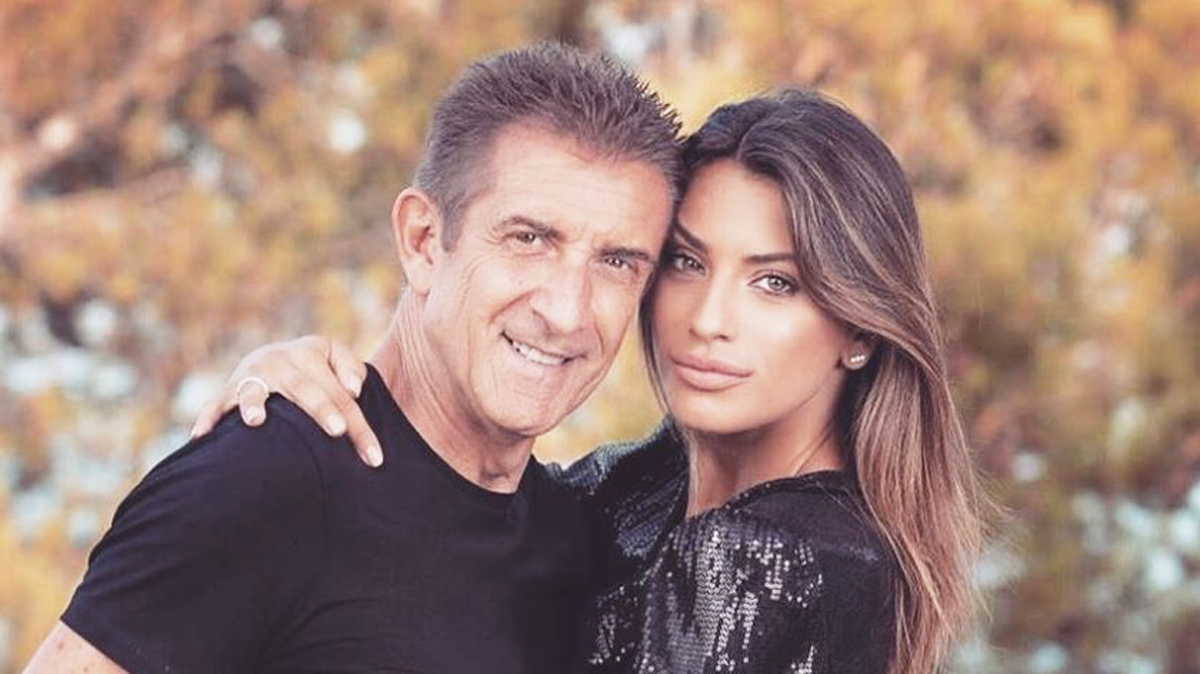 Ezio Greggio e Romina Pierdomenico, 69 anni lui e 30 lei: “L’amore non ...
