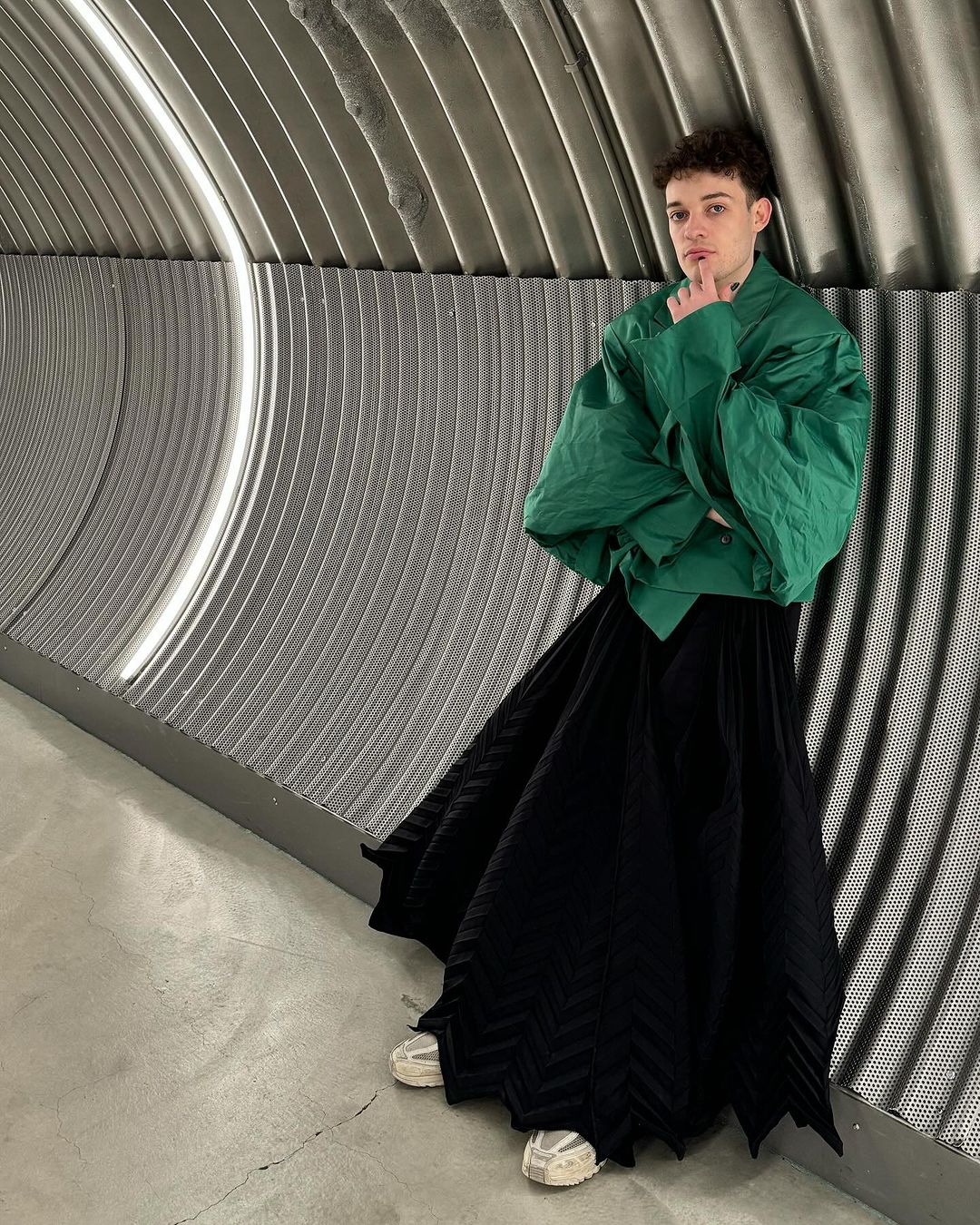 Eurovision 2024: chi è Nemo, il cantante della Svizzera, favorito ...